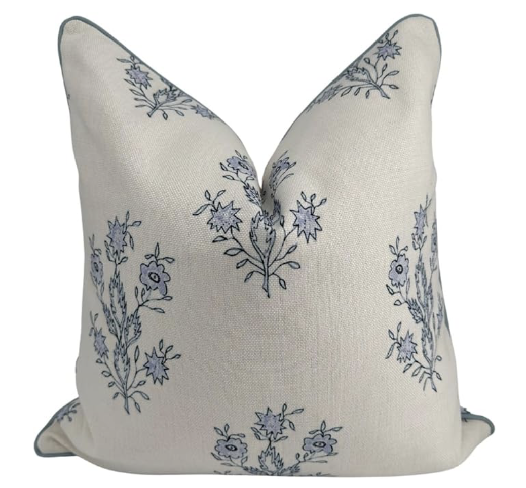 How to Mix and Match Pillows for a Cozy, Collected Look - Chapple Chandler